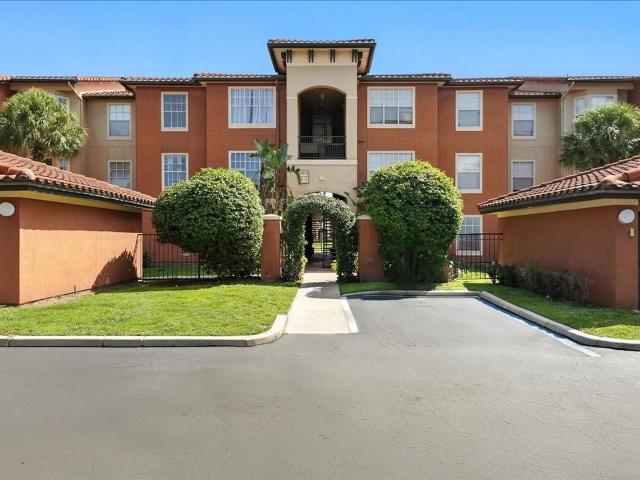 3 Bedroom Condo for Rent at 5560 Metrowest Blvd #108, Orlando, FL 32811 Kirkman North