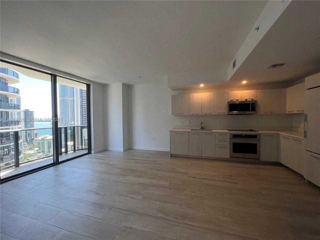 3 Bedroom Condo for Rent at 55 Southwest 9th Street #2702, Miami, FL 33130 Brickell