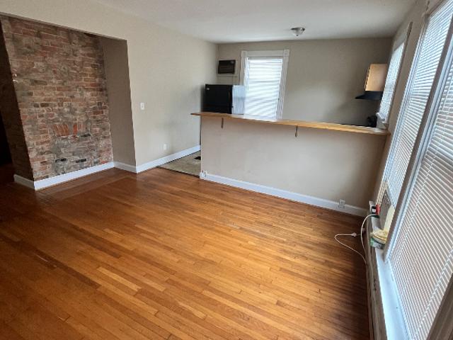 3 Bedroom Condo for Rent at 5908 Cary Ave #2, Cincinnati, OH 45224 College Hill