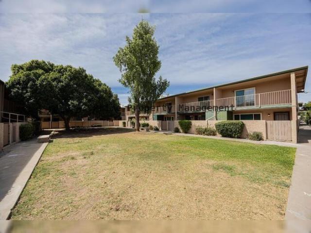 3 Bedroom Condo for Rent at 6565 N 19th Ave #53, Phoenix, AZ 85015