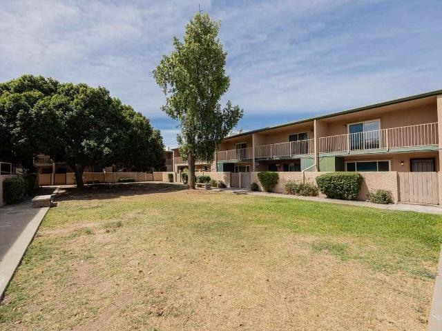 3 Bedroom Condo for Rent at 6565 N 19th Ave #53, Phoenix, AZ 85015
