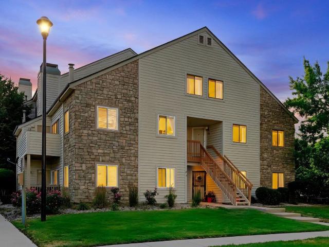3 Bedroom Condo for Rent at 7379 S Gore Range Rd, Ken Caryl, CO 80127 Mountain Gate Condominiums