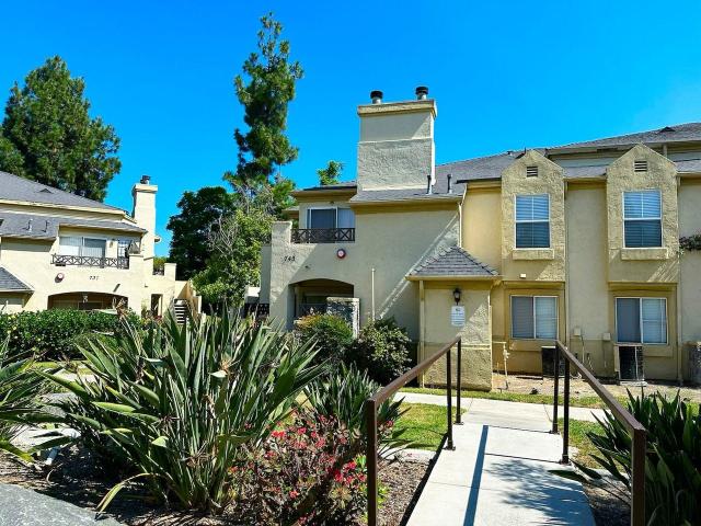 3 Bedroom Condo for Rent at 743 Brookstone Rd, Chula Vista, CA 91913 Eastlake