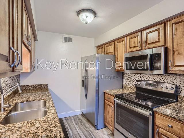 3 Bedroom Condo for Rent at 7665 E Eastman Ave #201C, Denver, CO 80231 Hampden