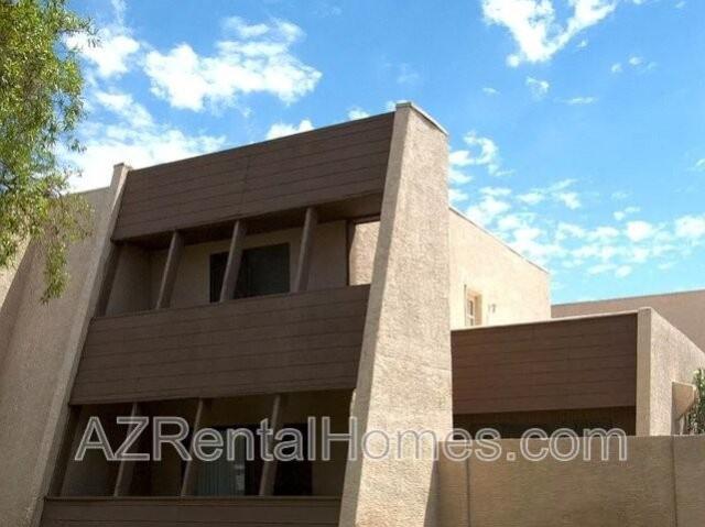 3 Bedroom Condo for Rent at 827 W 13th St, Tempe, AZ 85281