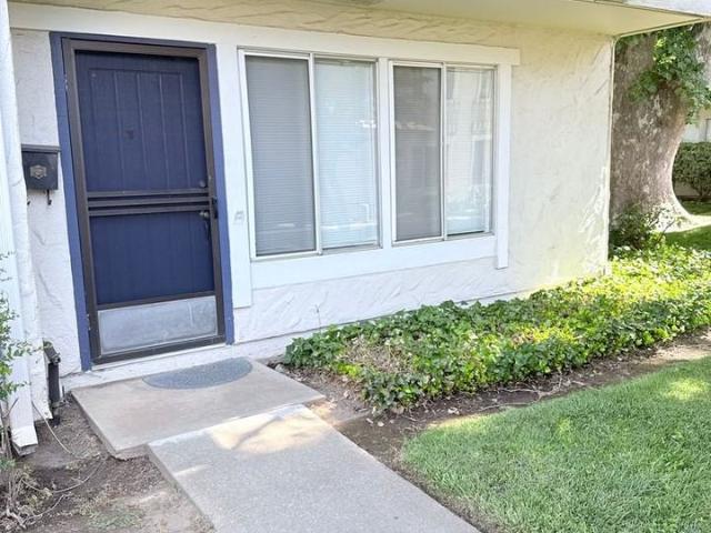 3 Bedroom Condo for Rent at 8855 Salmon Falls Dr #E, Sacramento, CA 95826