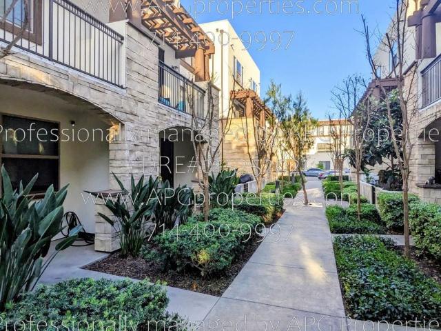 3 Bedroom Condo for Rent at 9315 Alondra Blvd #2, Bellflower, CA 90706 Bellflower