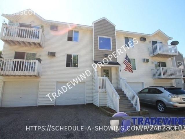 3 Bedroom Condo for Rent at 949 Wescott Trl #201, Eagan, MN 55123
