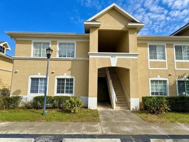 3 Bedroom Condo for Rent at 9515 Grovedale Cir, Riverview, FL 33578