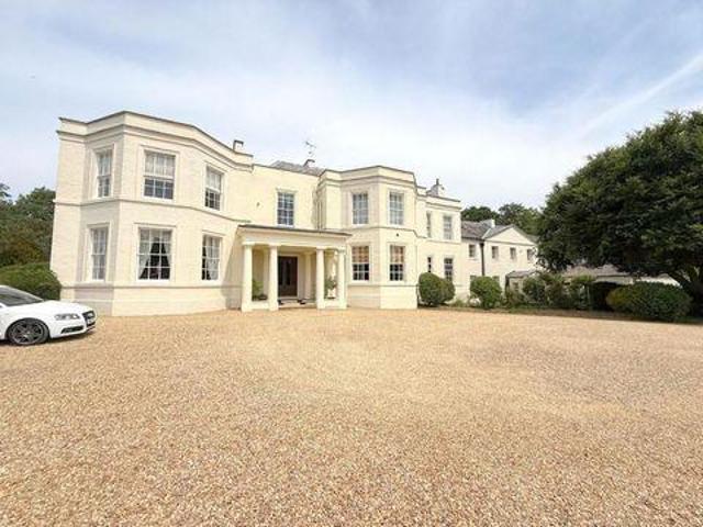 3 Bedroom Condo Wavendon Milton Keynes 96391847