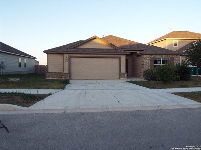 3 bedroom, Converse TX 78109 94167044