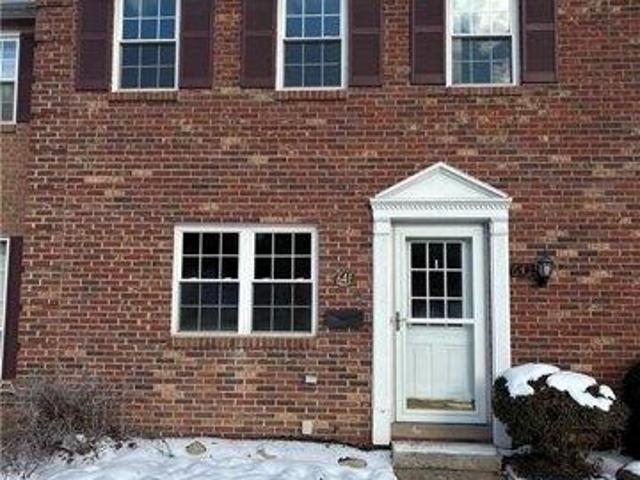 3 bedroom, Coraopolis PA 15108 88062317