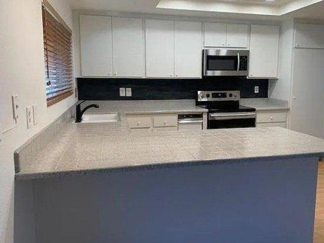 3 bedroom, Costa Mesa CA 92626 LS89915273