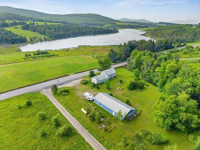3 bedroom, Cabot VT 05647 105233950