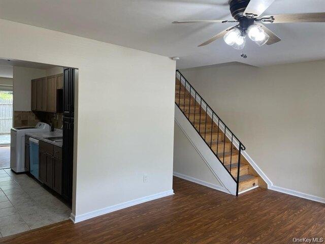 3 bedroom, Calverton NY 11933 103623556