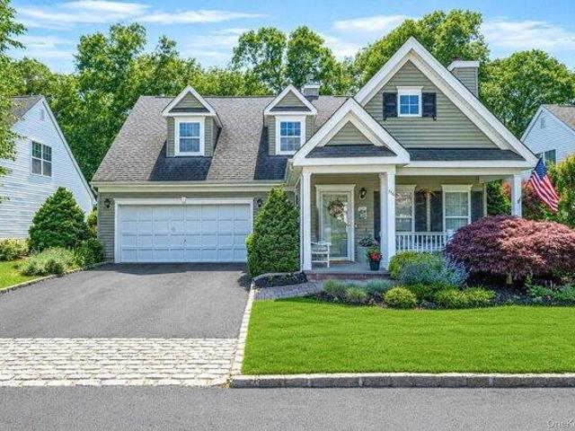3 bedroom, Calverton NY 11933 103624867