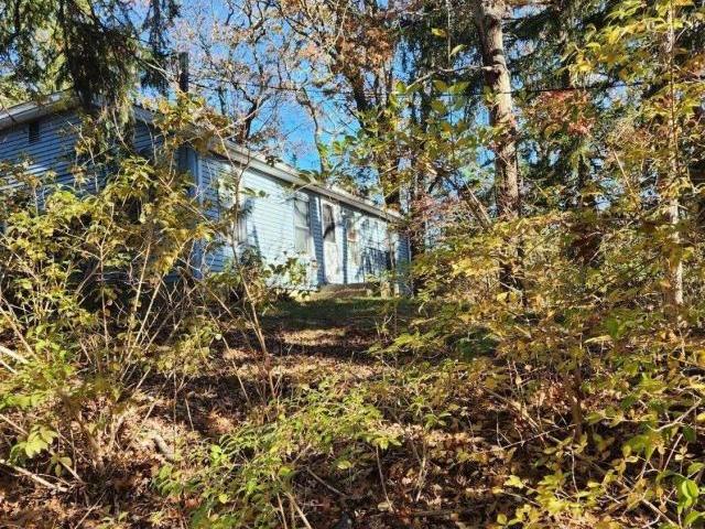 3 bedroom, Calverton NY 11933 72692305