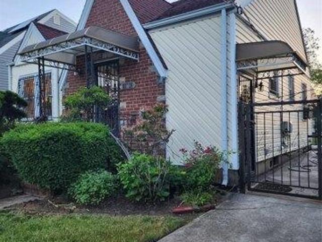 3 bedroom, Cambria Heights NY 11411 104906595