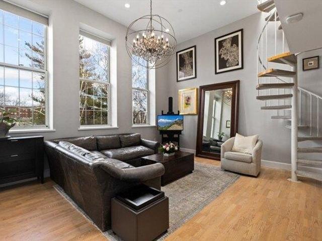 3 bedroom, Cambridge MA 02140 LS103074107
