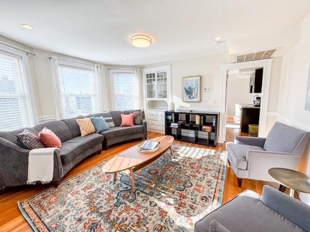 3 bedroom, Cambridge MA 02140 85309378