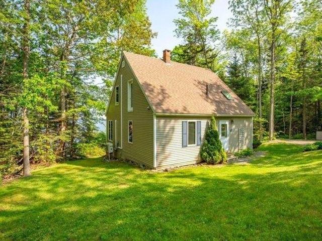 3 bedroom, Camden ME 04843 103102090