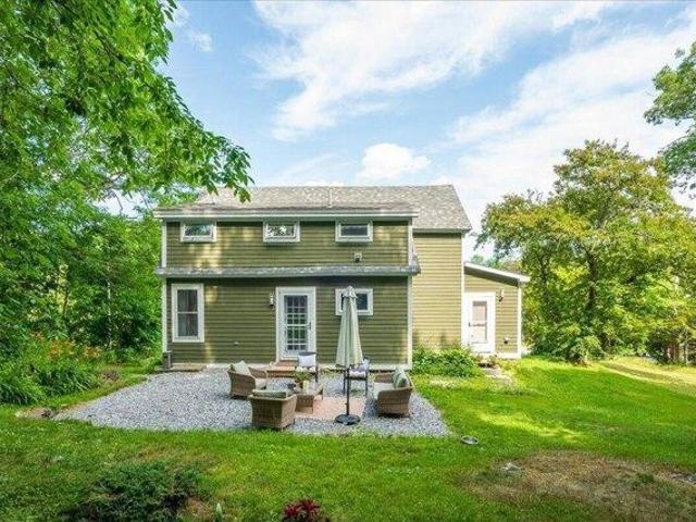 3 bedroom, Camden ME 04843 104649691