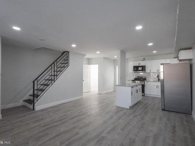 3 bedroom, Camden NJ 08104 102475643