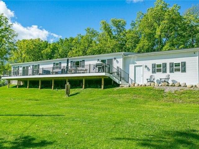 3 bedroom, Canandaigua NY 14424 104901435