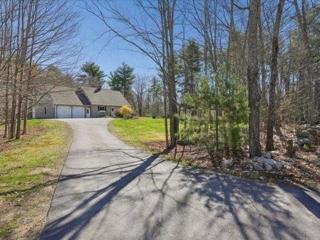 3 bedroom, Candia NH 03034 LS102154292