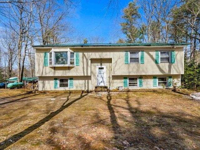 3 bedroom, Candia NH 03034 LS102282185