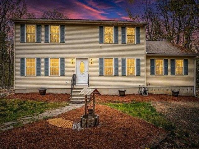 3 bedroom, Candia NH 03034 102257393
