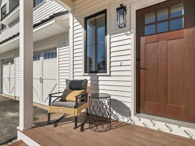 3 bedroom, Candia NH 03034 104510098