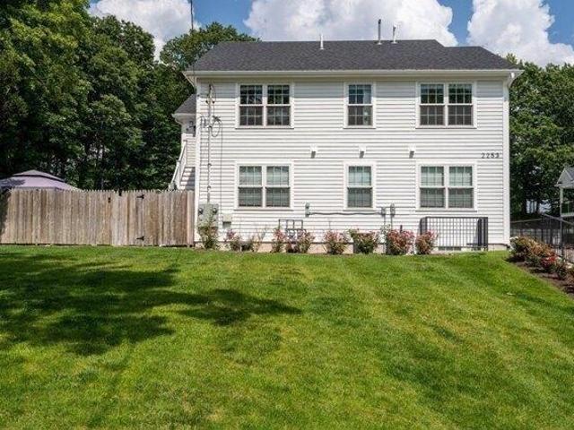 3 bedroom, Canton MA 02021 103249626