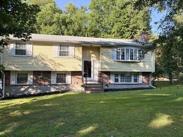 3 bedroom, Canton MA 02021 104653668