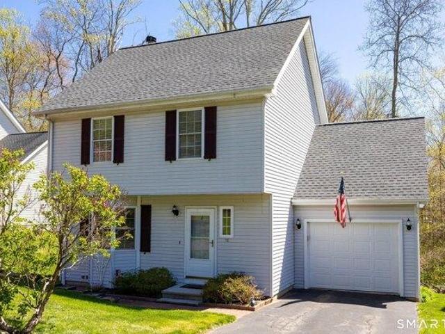 3 bedroom, Canton CT 06019 102029560