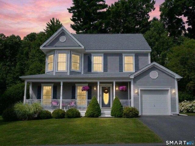 3 bedroom, Canton CT 06019 104834886