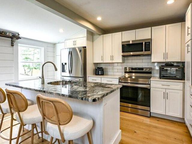 3 bedroom, Cape Elizabeth ME 04107 LS102062390