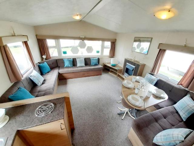 3 bedroom caravan to rent