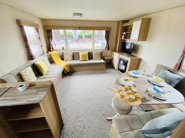 3 bedroom caravan to rent