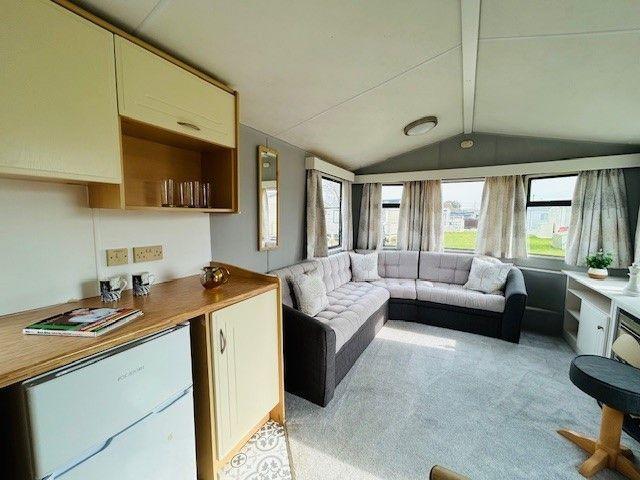 3 bedroom caravan for sale