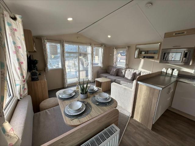 3 bedroom caravan for sale