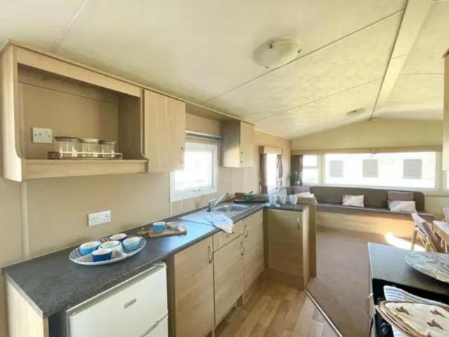 3 bedroom caravan for sale