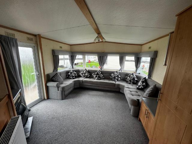 3 bedroom caravan for sale