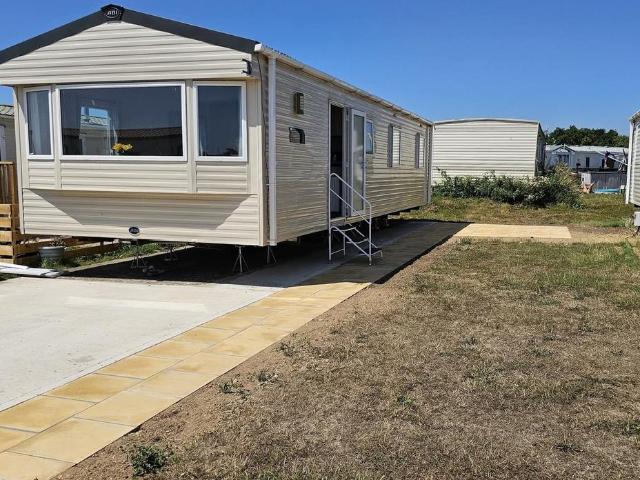 3 bedroom caravan for sale