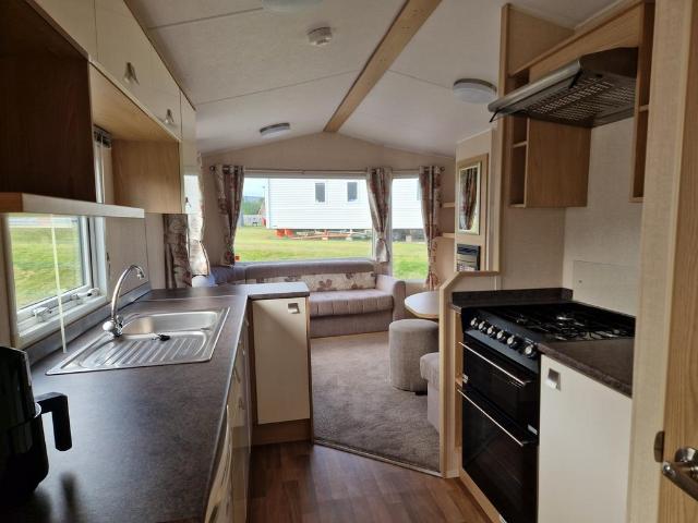 3 bedroom caravan for sale