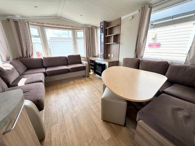 3 bedroom caravan for sale
