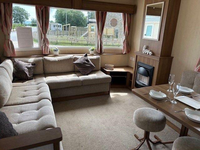 3 bedroom caravan for sale