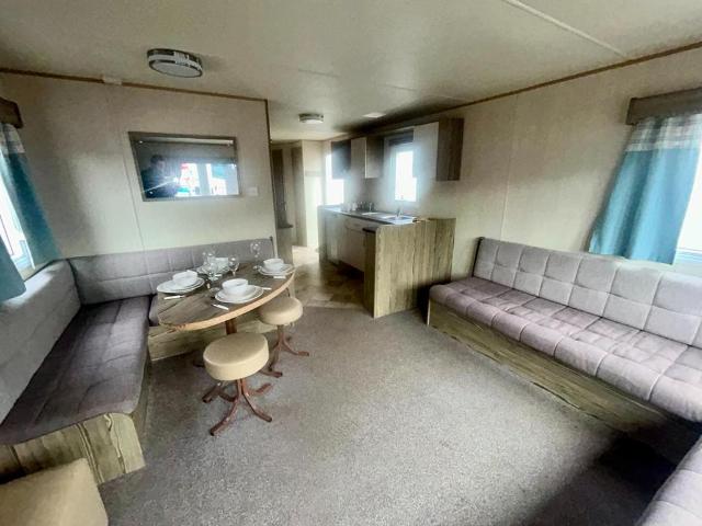 3 bedroom caravan for sale