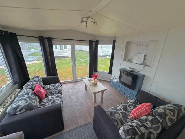 3 bedroom caravan for sale