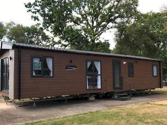 3 Bedroom Caravan For Sale In Pentney, Kings Lynn